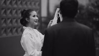 Ghea Youbi Lagi Jatuh Cinta, Spill Pasangannya