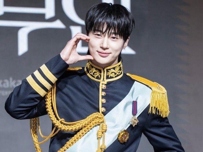 8 Fakta Byeon Woo Seok, Pangeran Tampan di Drakor Perfect Crown