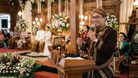 Contoh Teks MC Pernikahan Bahasa Jawa yang Sopan, Luwes, dan Terstruktur