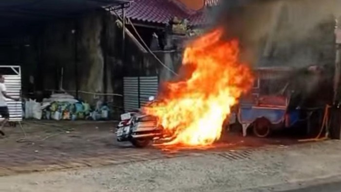 Moge di Bali Hangus Terbakar Saat Dipanaskan, Diduga Alami Korsleting ...