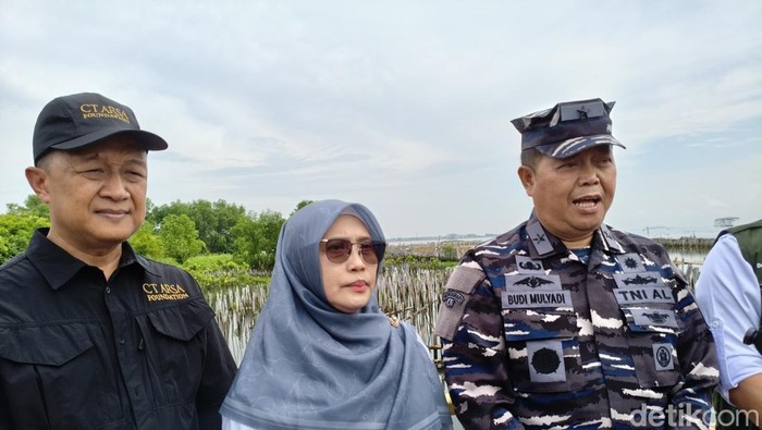 Koarmada RI Apresiasi CT Arsa Inisiasi Bersih-bersih dan Tanam Mangrove ...