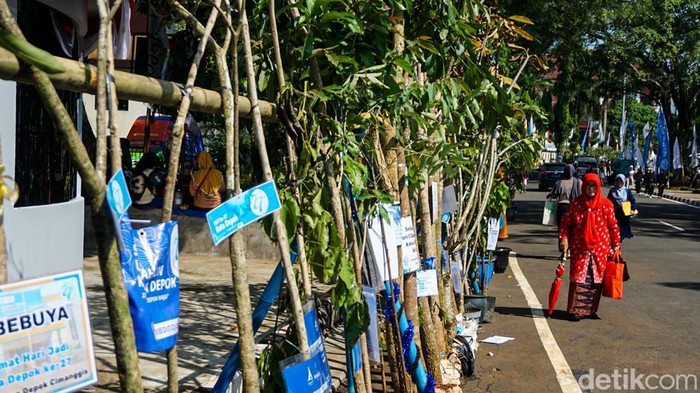 Bibit Pohon Gantikan Karangan Bunga di HUT Ke-27 Kota Depok
