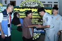 Jasa Raharja Serahkan Santunan ke Ahli Waris Korban Kecelakaan Kereta