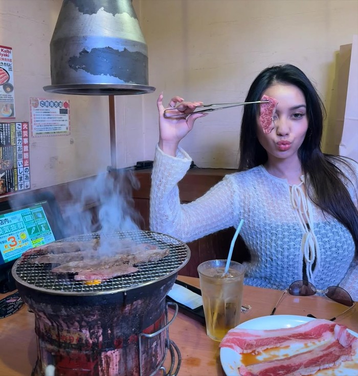 Kulineran Seru ala Minbite Pemilik Cookies 'Petit Bite' yang Hits di TikTok