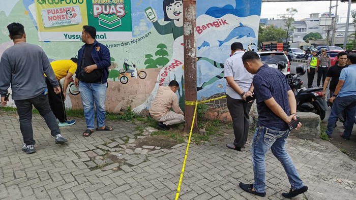 Usai Tembak Kepala Brigadir Arya, Dua Pelaku Curanmor Bawa Senpi Milik ...