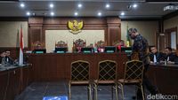 Sidang Vonis Ibam, Hakim Ungkap Daftar Pihak Diperkaya di Kasus Chromebook