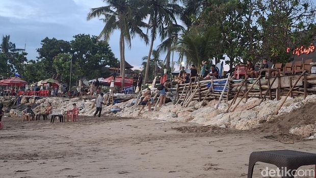 Abrasi Pantai Kuta Kian Parah, Penanganan Tunggu Pemerintah Pusat