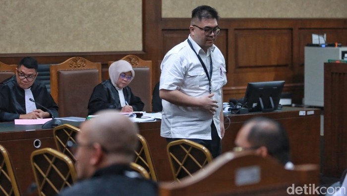 Sidang Perdana Kasus LPEI, Jaksa Dakwa 8 Terdakwa Rugikan Negara Hampir ...