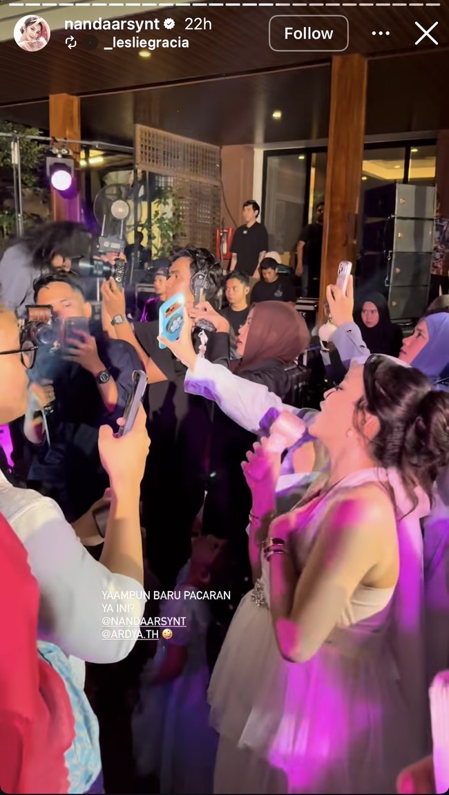 Potret Gender Reveal Selebgram Nanda Arsyinta, Digelar Meriah Undang ...