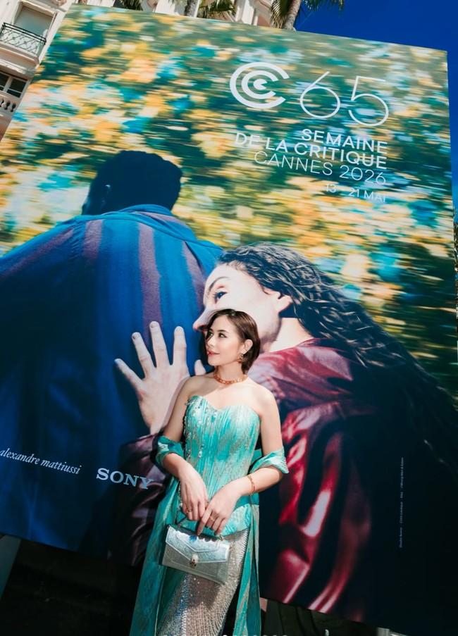 Prilly Latuconsina Kembali Memukau di Festival Film Cannes, Pakai Dress ...