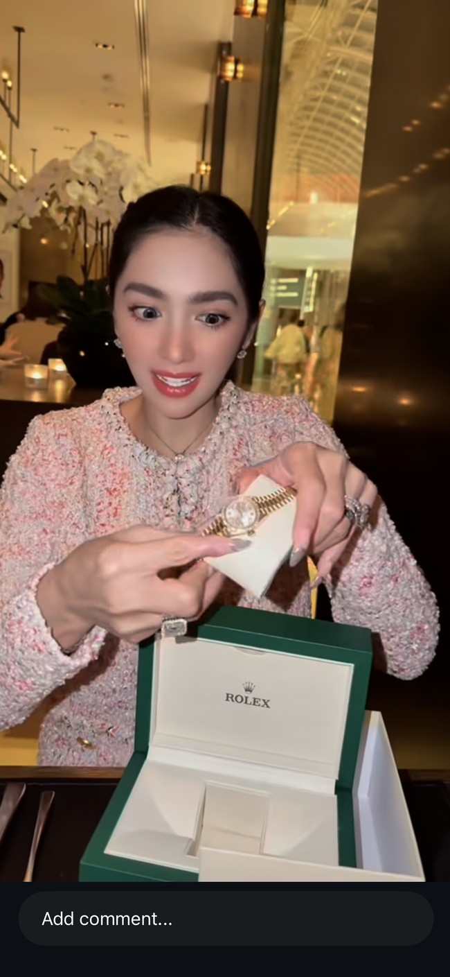 Deretan Kado Mewah Gusti Ega Untuk Angel Karamoy, Terbaru Rumah