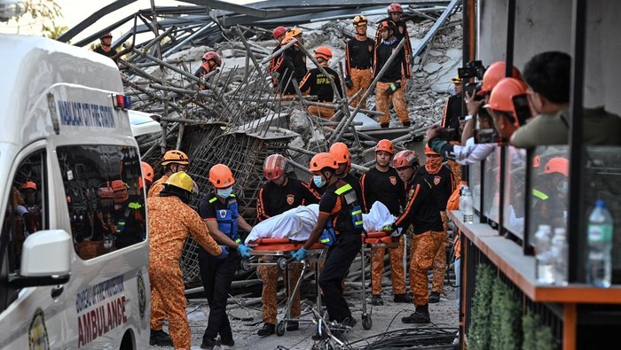 Gedung 9 Lantai Runtuh di Filipina, 17 Orang Masih Terjebak