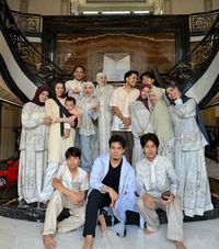 Gaya Keibuan Aaliyah Massaid Kumpul Bareng Gen Halilintar Sambil ...