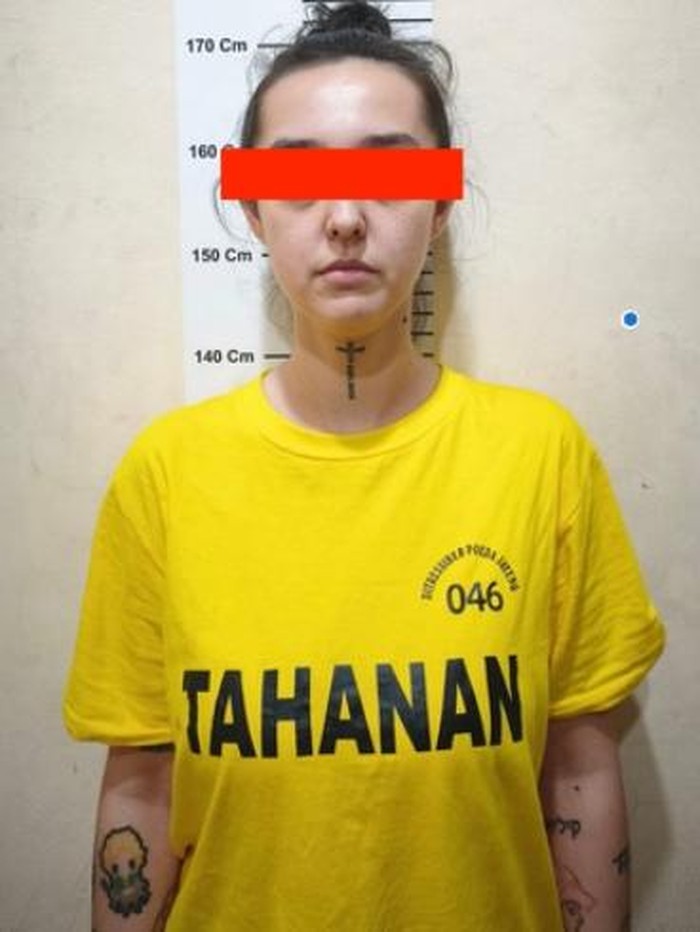 Terkuak Peran Eks Artis Fabiola: Jadi Pacar Saat Korban Scammer Ingin VC