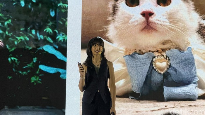 Momen Dion Wiyoko dan Sheila Dara Ramaikan Peluncuran Xiaomi 17T