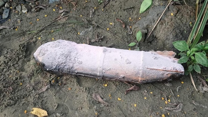 Bom Sisa Perang Dunia II di Jayapura Sempat Keluarkan Asap, Ini ...