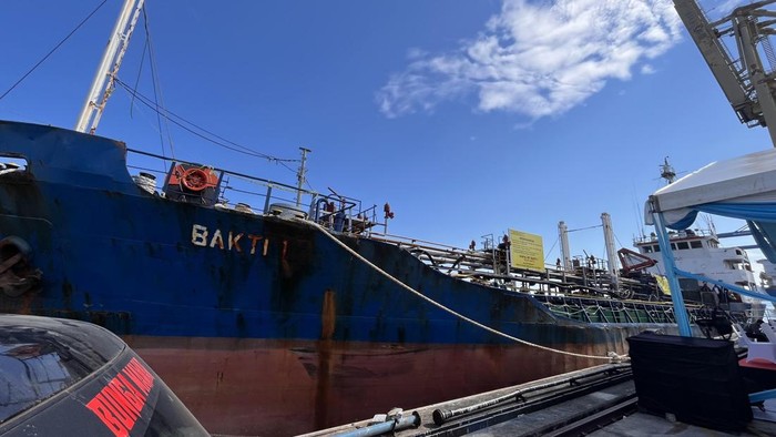 Polda Sulsel Bongkar Penyalahgunaan BBM Subsidi Ilegal, 1 Kapal Tanker ...