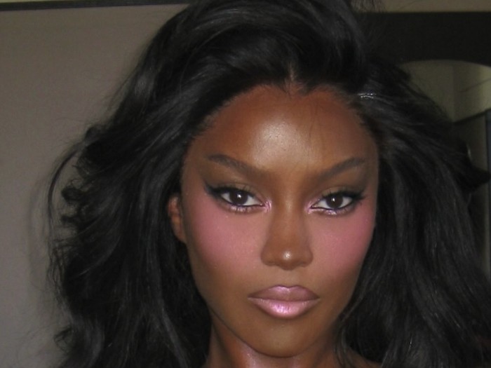 Tren 'Transition Blush' Viral di TikTok, Picu Drama 2 Makeup Artist