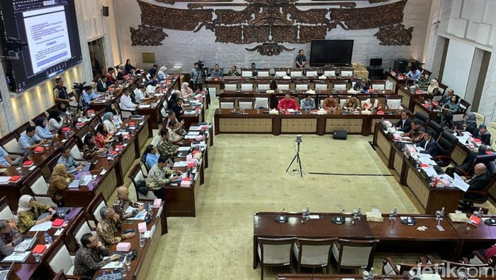 RUU P2SK Dibawa ke Paripurna Besok, Ini 17 Isi Pokoknya