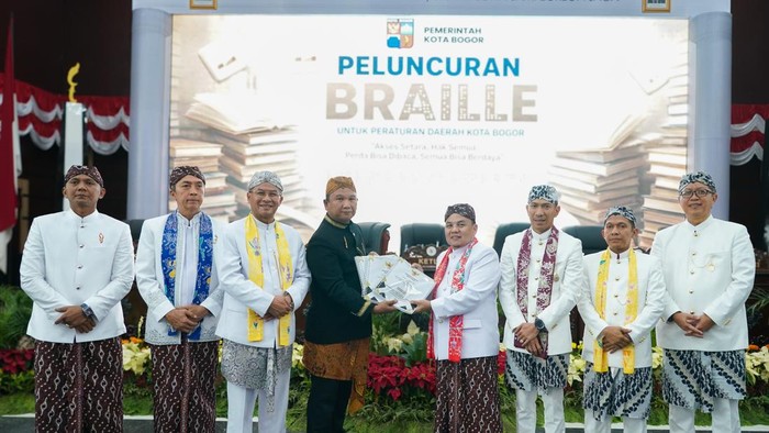 Gebrakan HJB ke-544: DPRD Kota Bogor Rilis Perda Aksara Braille
