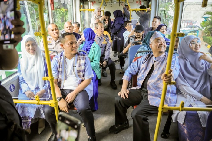 Walkot Pekanbaru Uji Coba 2 Bus Listrik, Fokus Kenyamanan-Ketepatan Waktu
