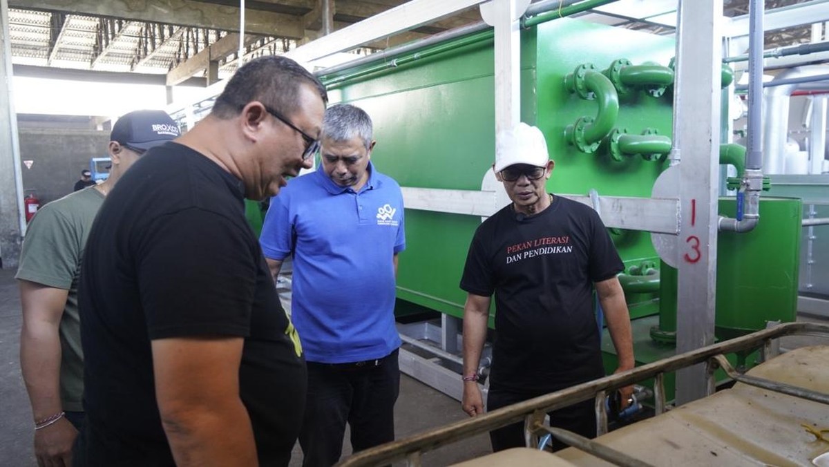 Mesin Pirolisis di TOSS Klungkung Diuji Coba, Ban Bekas Diolah Jadi Minyak
