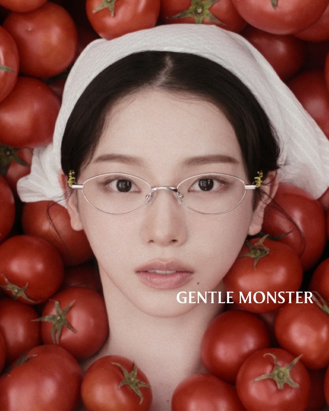 Gaya Edgy Karina aespa Jadi BA Gentle Monster, Gantikan Jennie BLACKPINK