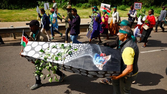 Ricuh di Nairobi, Polisi Tembakkan Gas Air Mata ke Aktivis Lingkungan