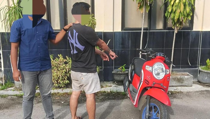Demi Judol, Pria Palangka Raya Gasak Motor Jemaah yang Salat Magrib di ...
