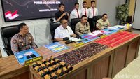 Pertama di Jatim! 330 Catridge Vape Narkoba Rp 2 M Disita di Mojokerto