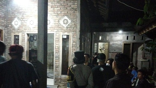 Pria di Jembrana Nekat Minum Potas di Depan Anak-Istri