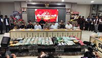 5 Kurir Bawa 40 Kg Sabu-157 Vape Etomidate di Parepare, Diupah Rp 900 Juta