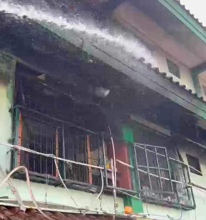 Dapur MTs di Cakung Jaktim Kebakaran Akibat Korsleting