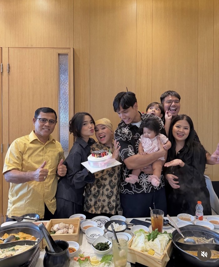Keseruan Fuji Nonton F1, Sambil Kulineran di Monaco hingga Paris