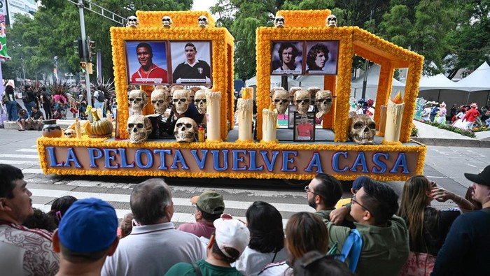 Parade Akbar Piala Dunia 2026 Warnai Jalan Utama Mexico City