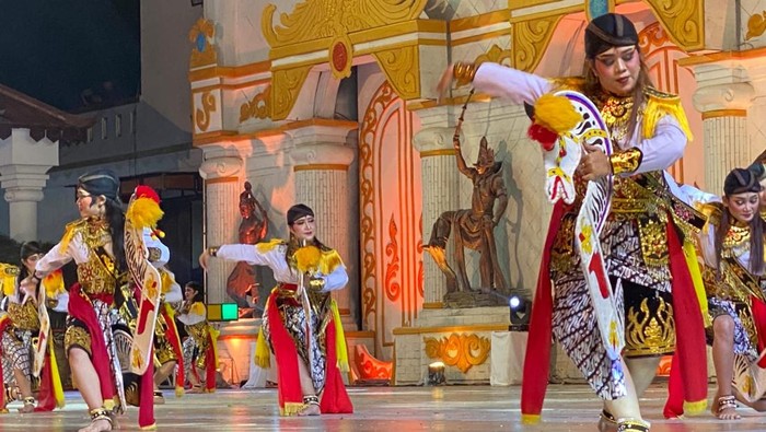 Lestarikan Budaya, Siswa SRT 5 Ponorogo Tampil di Ajang Bergengsi Nasional