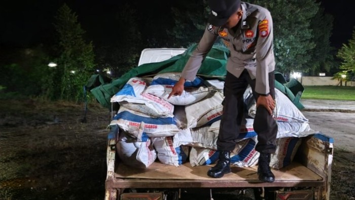 80 Karung Pupuk Subsidi Ilegal Diamankan Polisi di Kotim