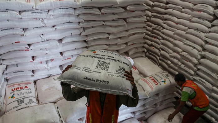 Penyaluran Pupuk Subsidi Capai 4,3 Juta Ton