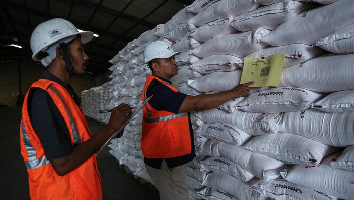 Penyaluran Pupuk Subsidi Capai 4,3 Juta Ton