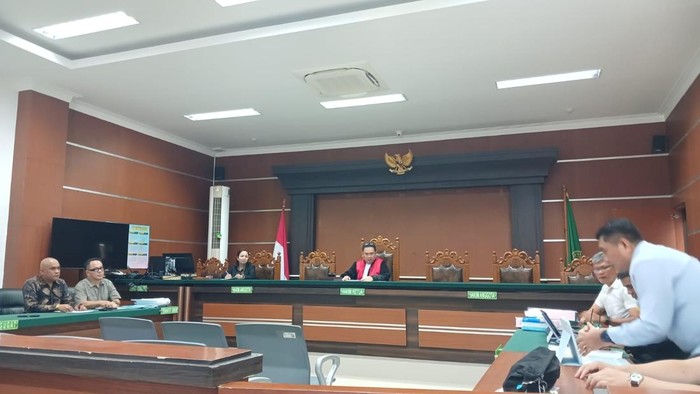 Hakim Tolak Praperadilan Bupati Sitaro Chyntia, Status Tersangka Tetap Sah