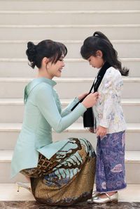 Gaya Shandy Aulia Berkebaya di Kelulusan Anak, Tampil Couple Dengan Eks ...