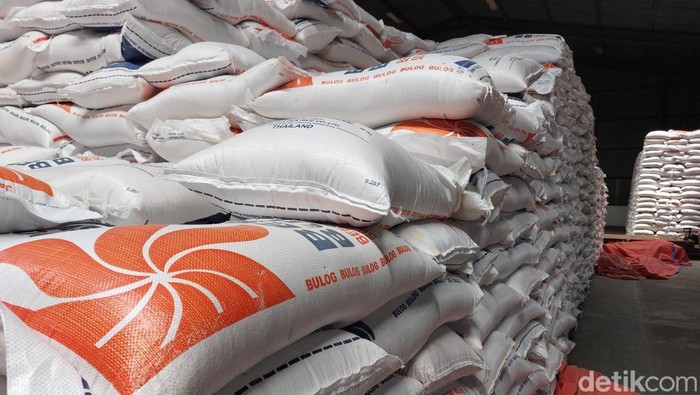 Cadangan Melimpah, Stok Beras di Cirebon Aman Setahun Lebih
