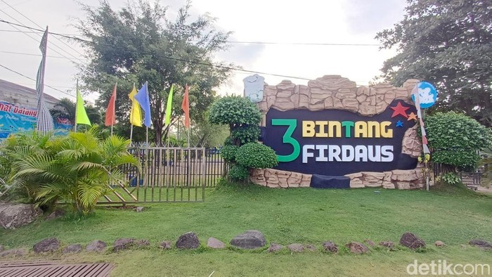 Tiga Bintang Firdaus, Destinasi Wisata Air Favorit Keluarga di Indramayu