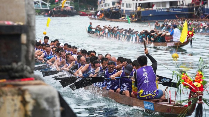 Semangat Tradisi dalam Festival Perahu Naga Hong Kong