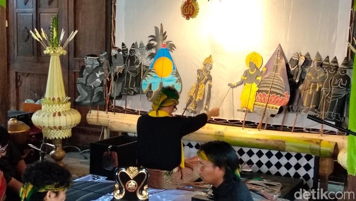 Melihat Pementasan Wayang Relief, Sarat Pesan Spiritual Candi Borobudur