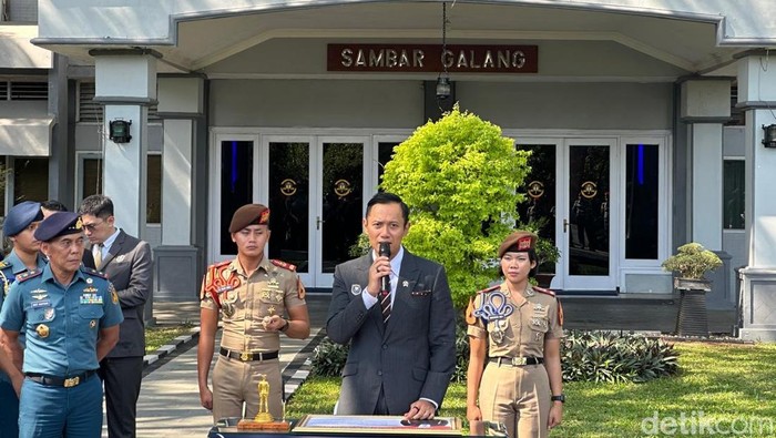 Beri Kuliah Umum, AHY Minta Taruna AAL Siap Hadapi Dinamika Global