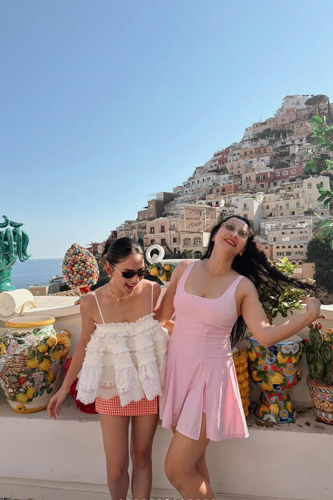 Inspirasi OOTD Liburan ala Jessica Mila di Italia: Simple tapi Tetap Elegan