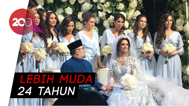 Mengenal Istri Raja Malaysia yang 24 Tahun Lebih Muda, Oksana