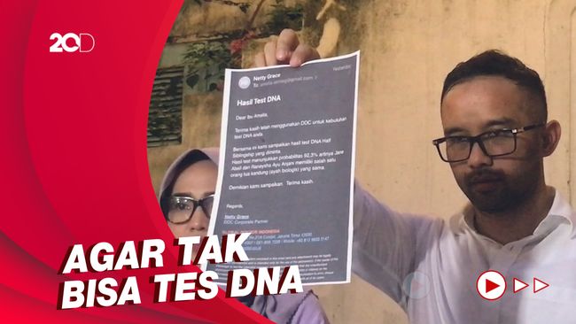 Terkuak Alasan Bambang Pamungkas Depak Anak dari Kartu Keluarga Terkuak Alasan Bambang Pamungkas Depak Anak dari Kartu Keluarga