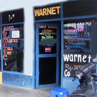 Warnet Harus Mulai Mendata Identitas Pengunjung